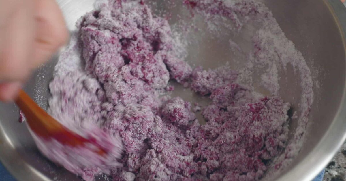 songpyeon-bluberry-dough-1200x630-cropped.jpg