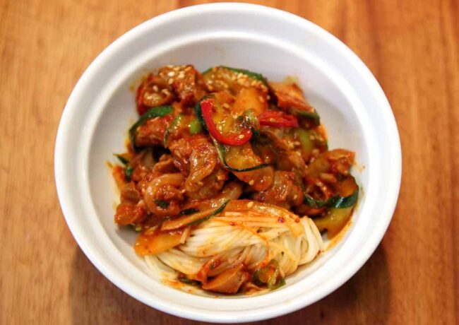 Spicy whelks with noodles (Golbaengi-muchim) recipe by Maangchi