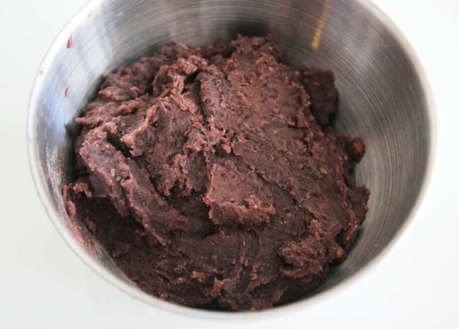 Chapssaltteok (Korean-style mochi) recipe by Maangchi