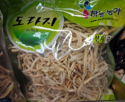 Dried bellflower root (Doraji) - Maangchi’s Korean cooking ingredients