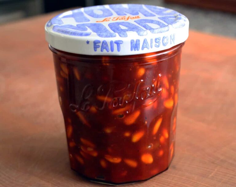 Yak-gochujang (Fried gochujang) recipe by Maangchi