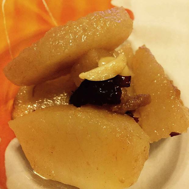 Baesuk (Korean steamed pears) recipe by Maangchi