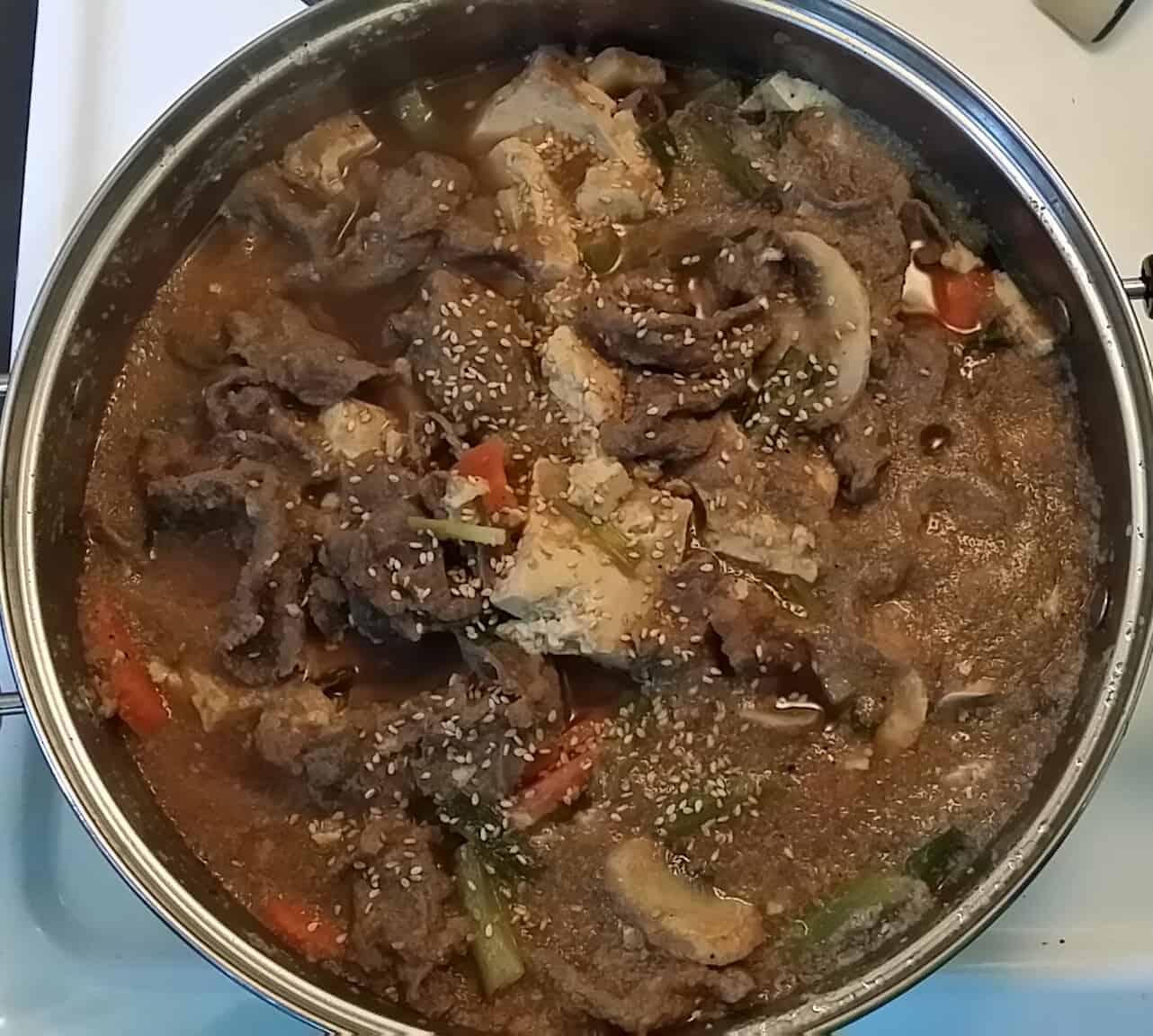 Maangchi.com Bulgogi : Bulgogi stew in an earthenware pot (Ttukbaegi ...