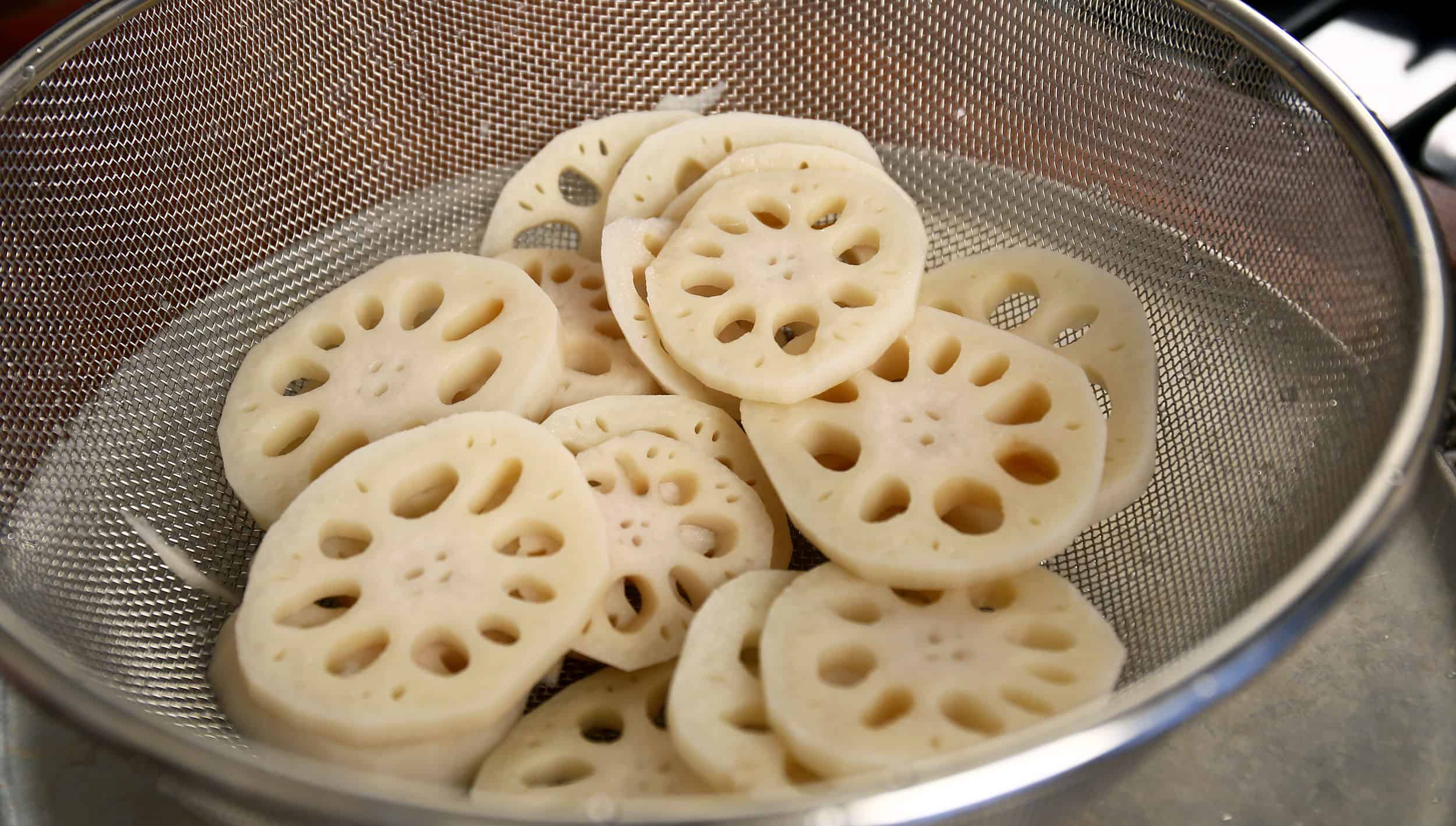 Lotus Roots Yeongeun Maangchi s Korean Cooking Ingredients Lotus Roots Yeongeun Maangchi s Korean Cooking Ingredients