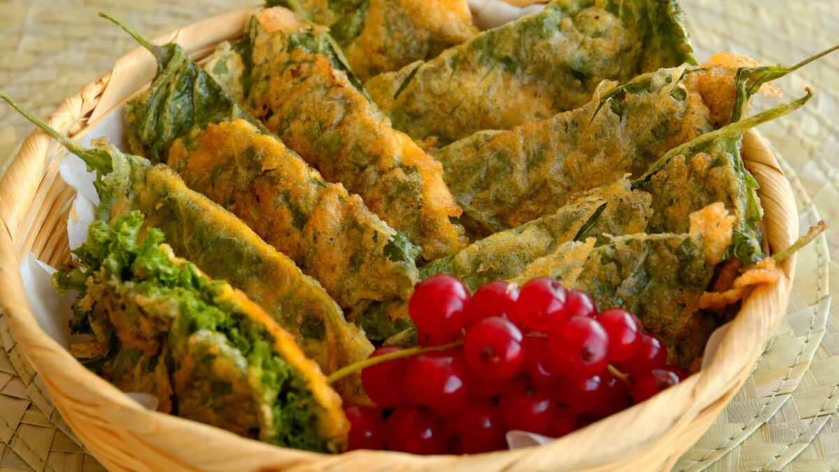 Pan-fried perilla leaves with fillings (Kkaennip-jeon: 깻잎전) recipe by ...