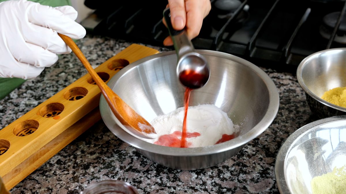 Dasik (Traditional Korean pressed cookies) 다식 recipe by Maangchi