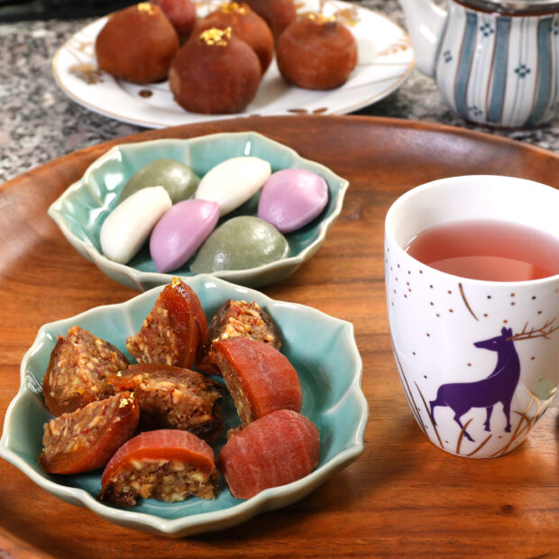 Gotgam-danji (Stuffed persimmons) 곶감단지 recipe by Maangchi